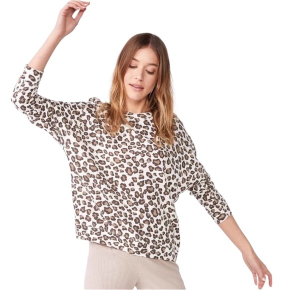 Monrow | Tops | Monrow Leopard Print Sweatshirt Pullover Top Xs Brown Tones Long Sleeve New 6 ...